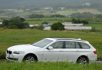 BMW 5シリーズ(F10/F11)インプレッション by webCG～その3 | BMWおたっきーず！Blog - BMW総合情報ブログ